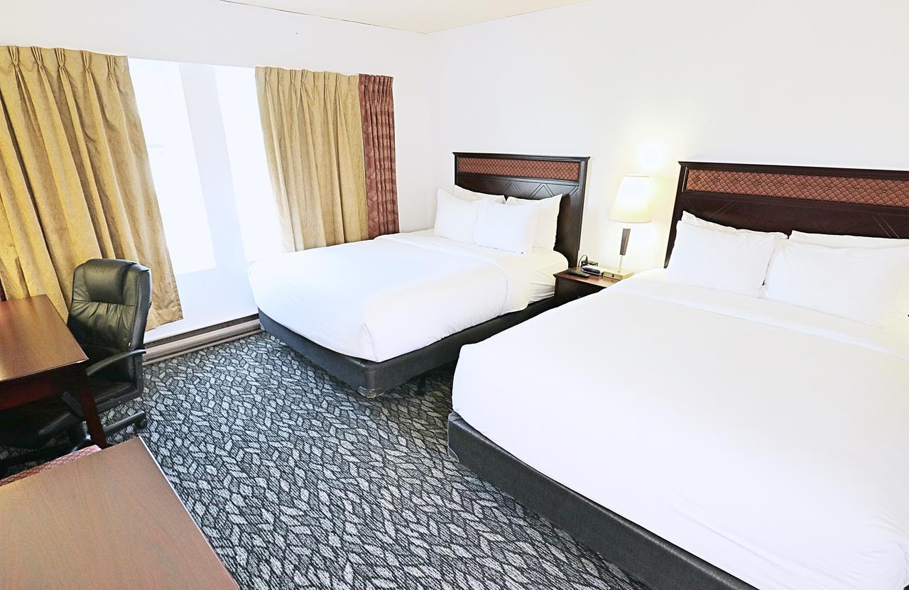 LELUX HOTEL MONTREAL, QC