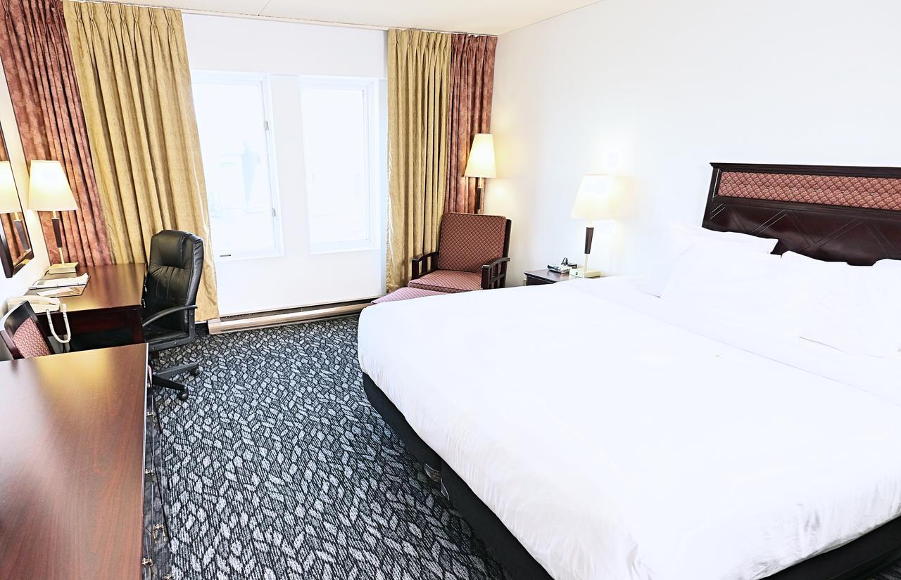 lelux-hotel-montreal-qc